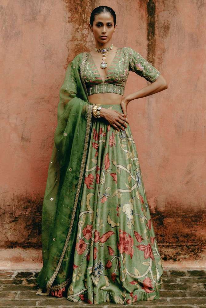 Ensemble India - Luxury Indian Designer Clothing | Estd. 1987